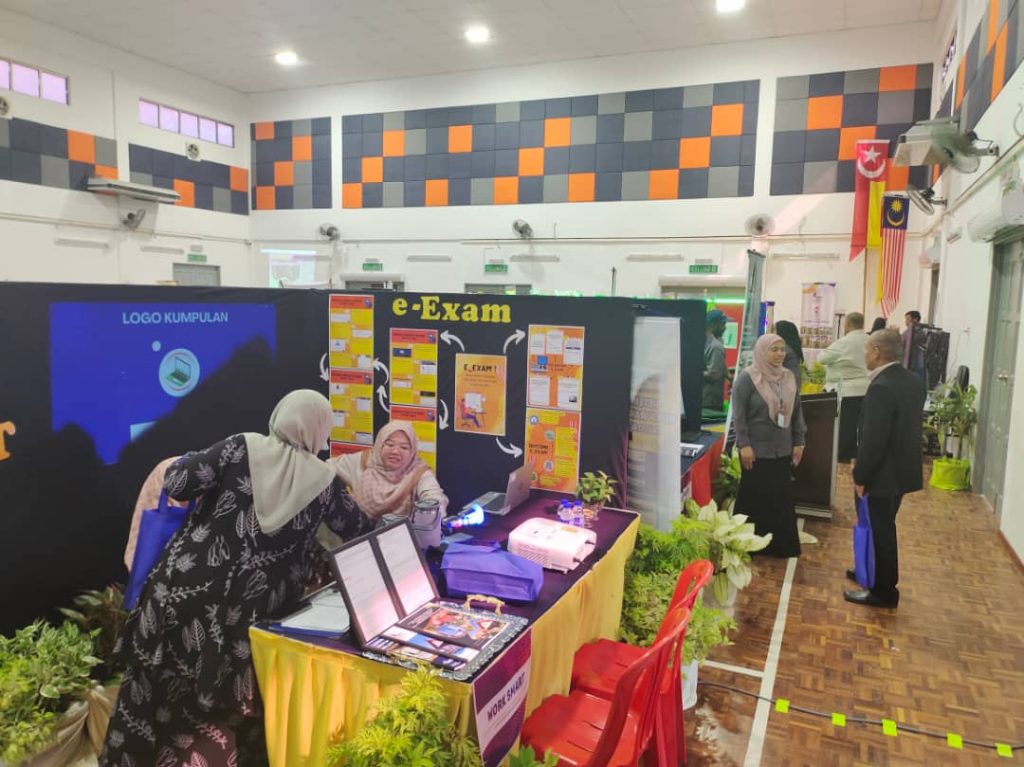 Intra International College – Education